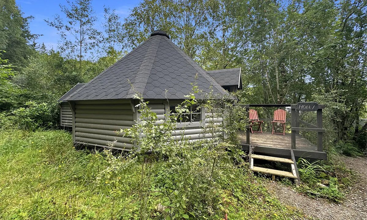 Lodge #6 Holly // Aossi